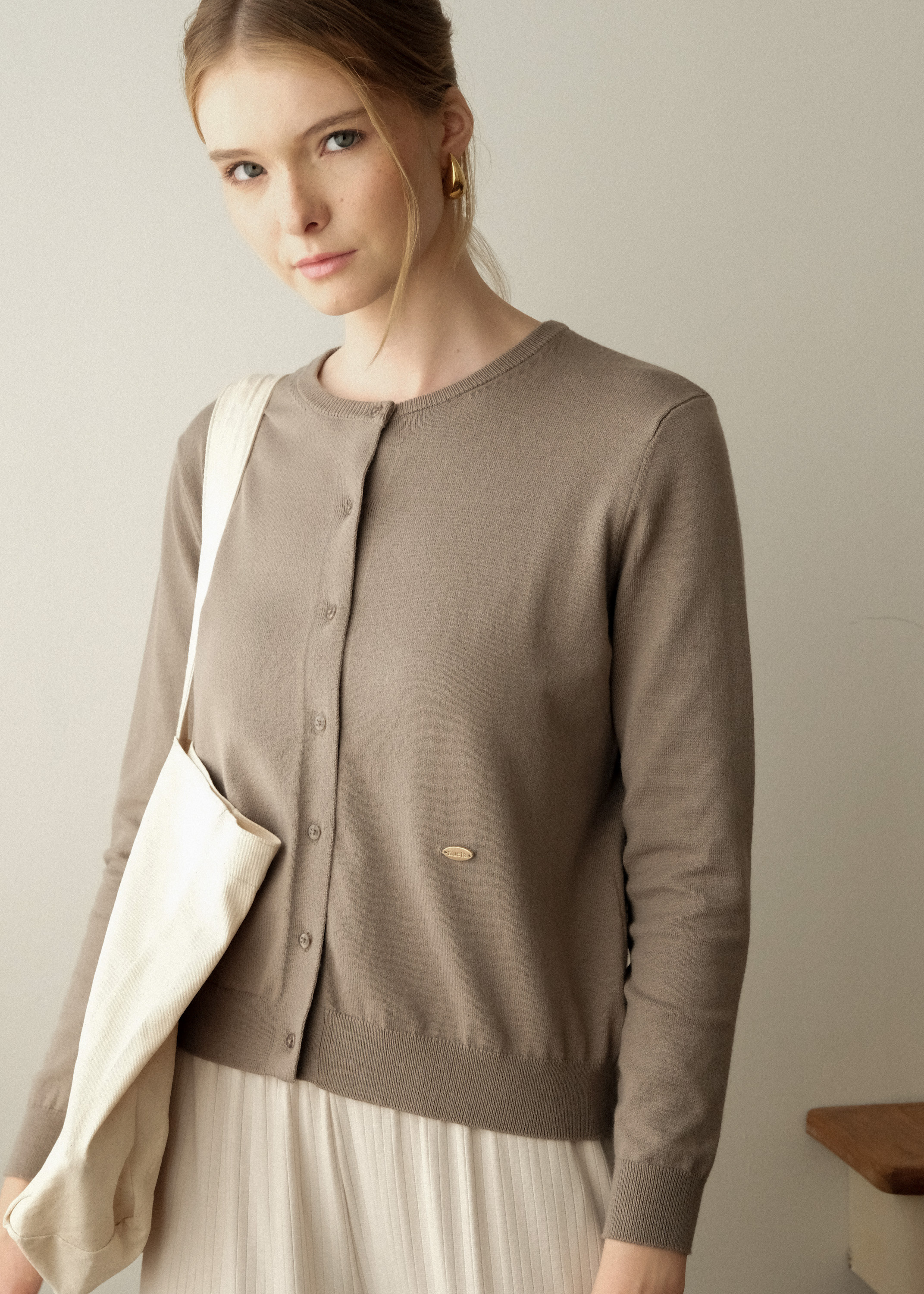 (Sample Sale) Ruby Cardigan Ash Grey | IDR 59.950 | Nueta